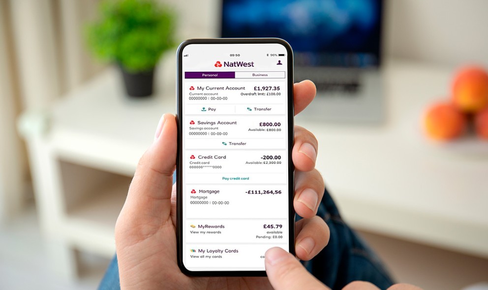 Mobile banking features and benefits | NatWest Business